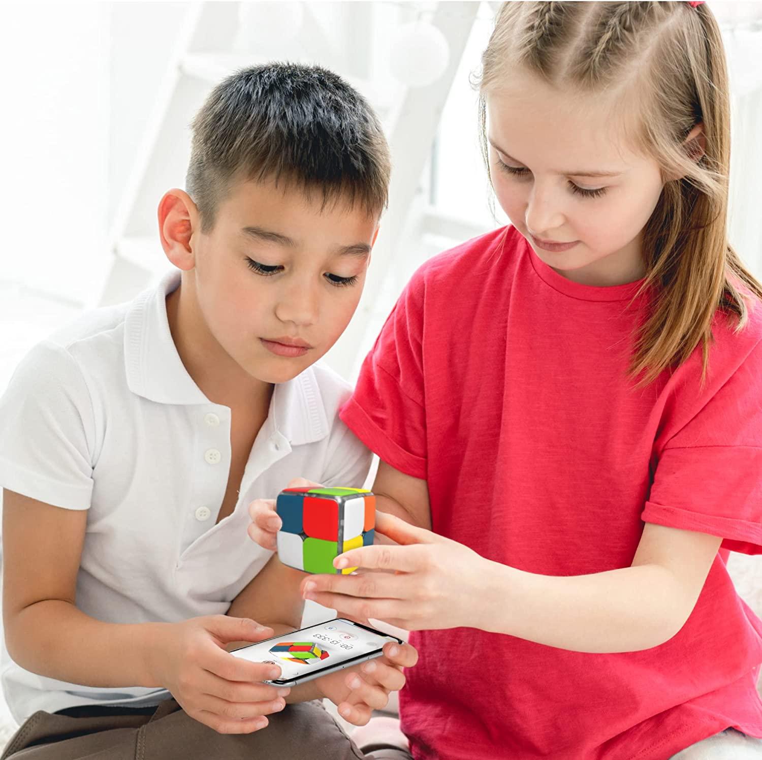 The First Ever 2x2 Connected Cube That Allows You to Learn How to Solv ...